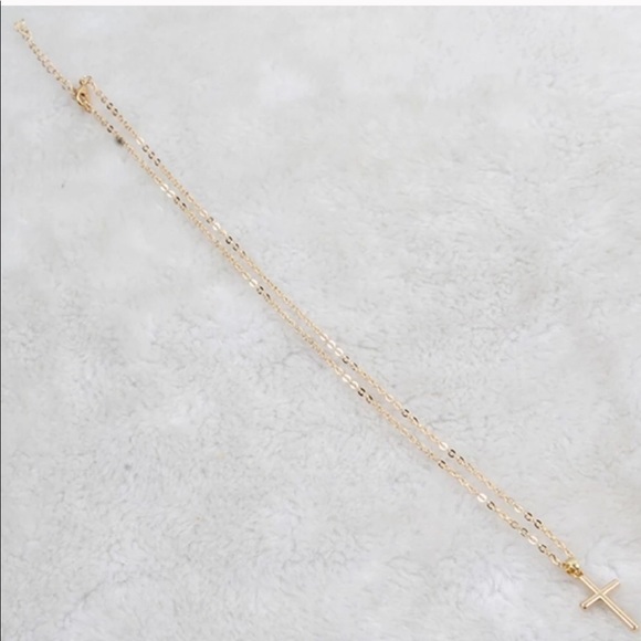 Brandy Melville | Jewelry | Gold Cross Necklace | Poshmark